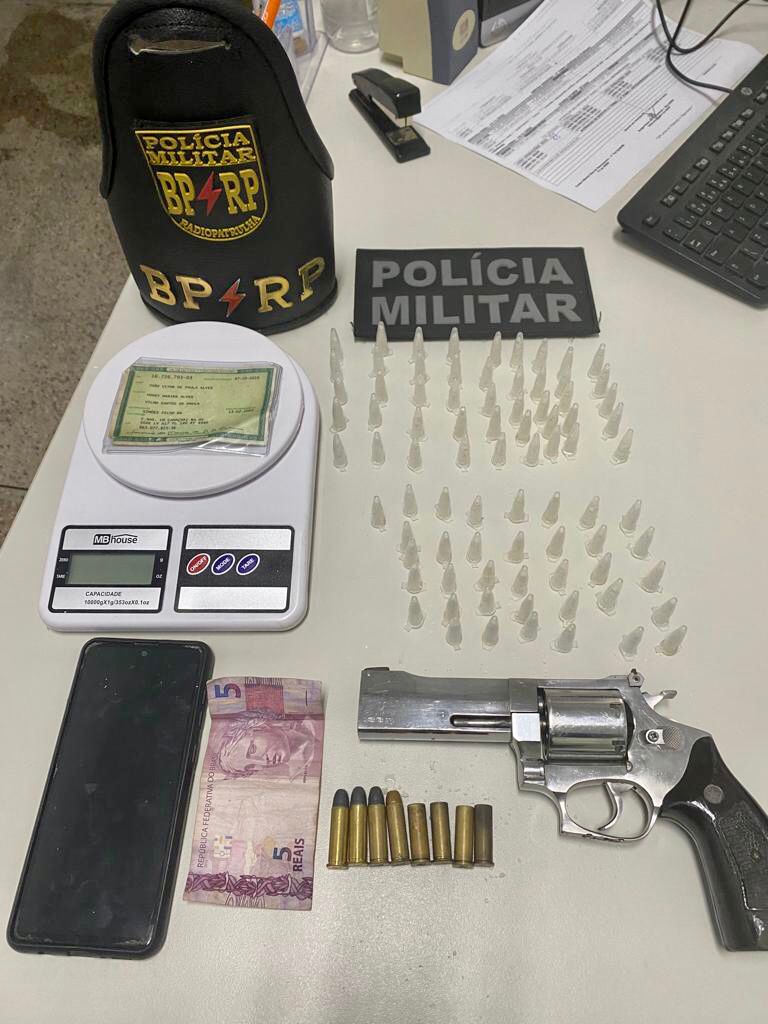 Suspeito De Integrar Facção Criminosa Morre Em Confronto Com A